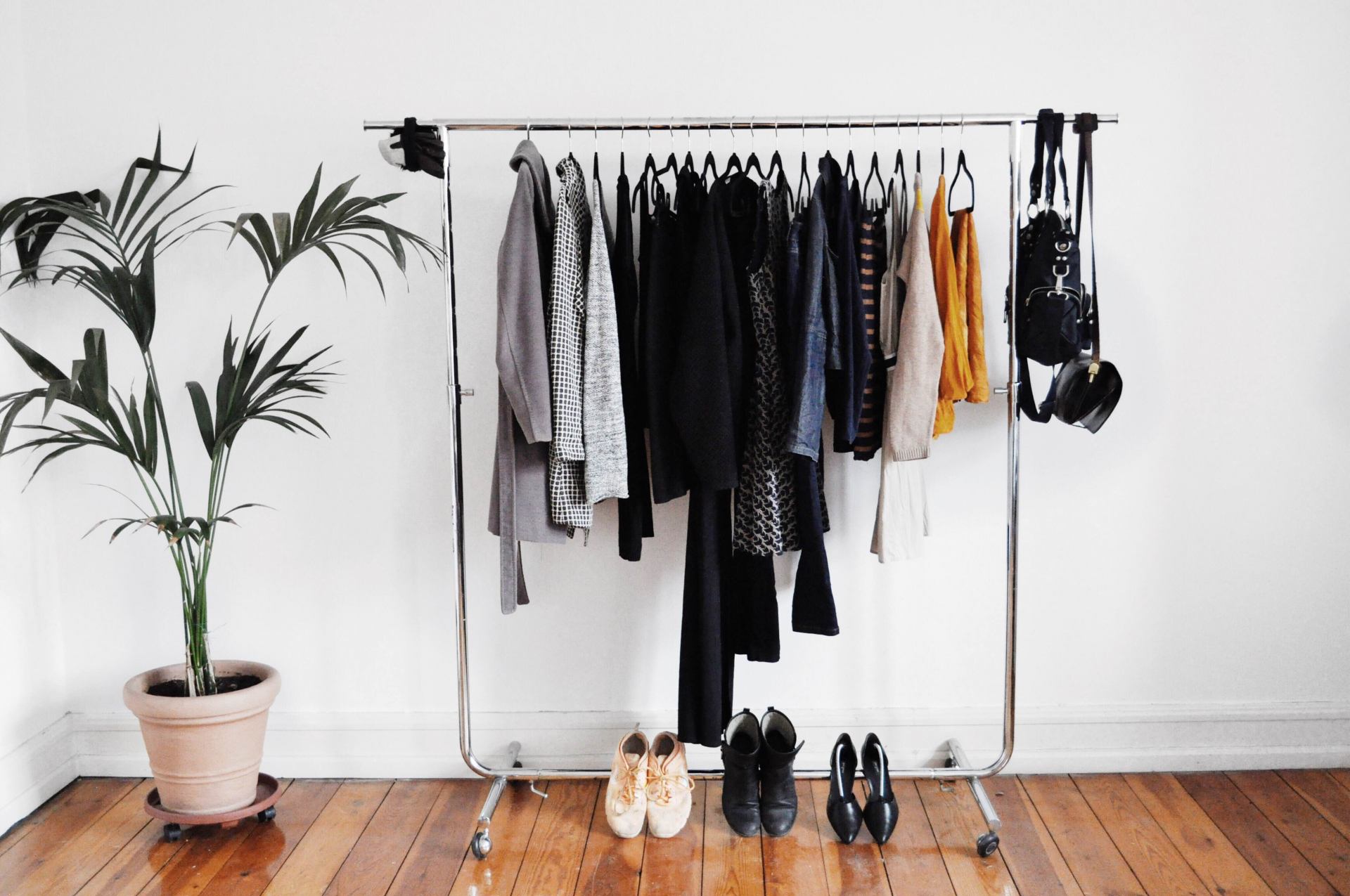 Comment trier sa garde-robe et acheter intelligemment?